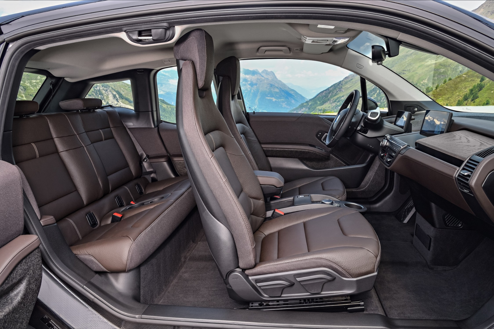 5 Best BMW Interiors - Ranked | Car Triple