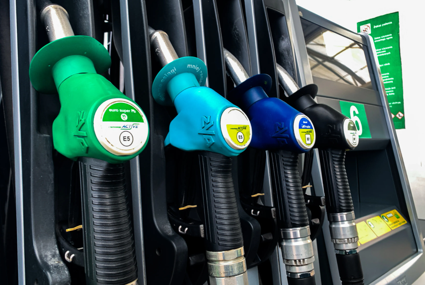 What Fuel Does the Mercedes A-Class Need? (95 vs. 98 RON)
